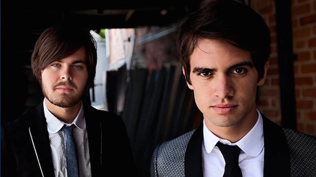 panic at the disco article