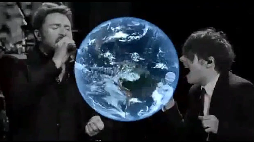 'Duran Duran Unstaged' featuring guest appearance by Gerard Way to ...