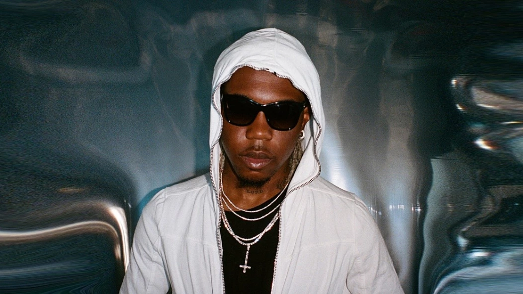 Destroy Lonely made a sonic horror movie with If Looks Could Kill