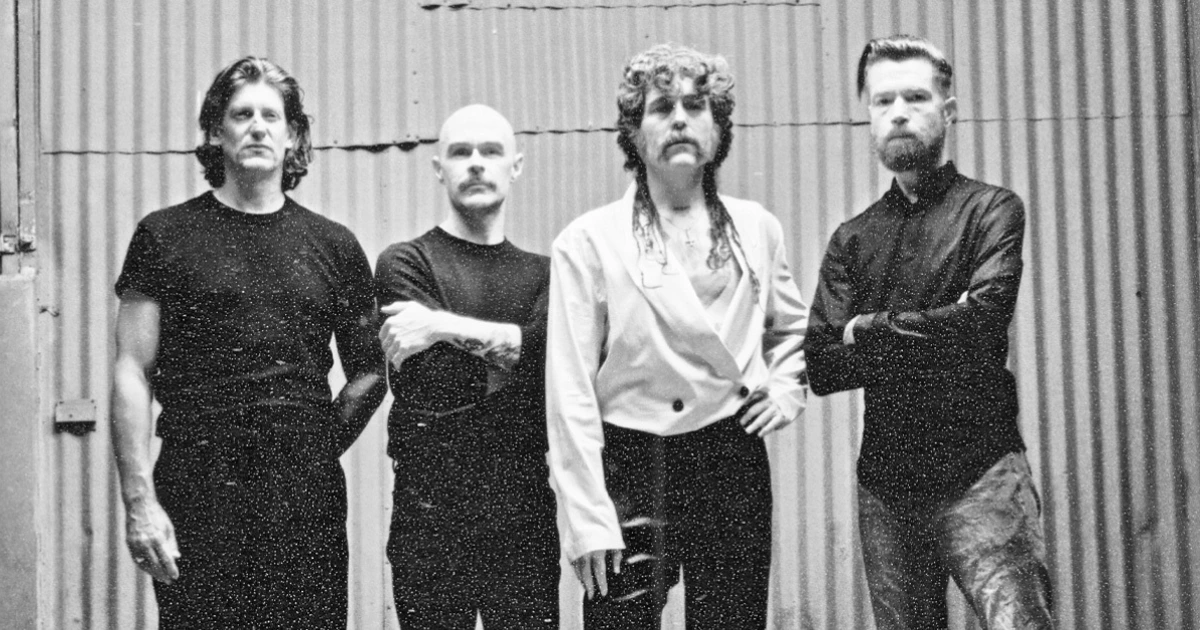 AFI: Behind Silver Bleeds the Black Sun…