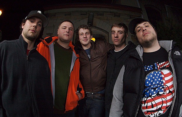 Cold World, Trapped Under Ice, Backtrack, Incendiary to play Rain Fest