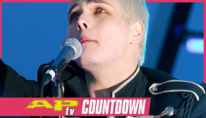 These 8 Emo Song Lyrics Will Continue To Soothe Future Broken Hearts