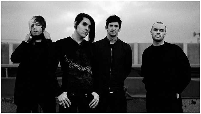 11 AFI ‘DECEMBERUNDERGROUND’ lyrics that emblematize the emo era