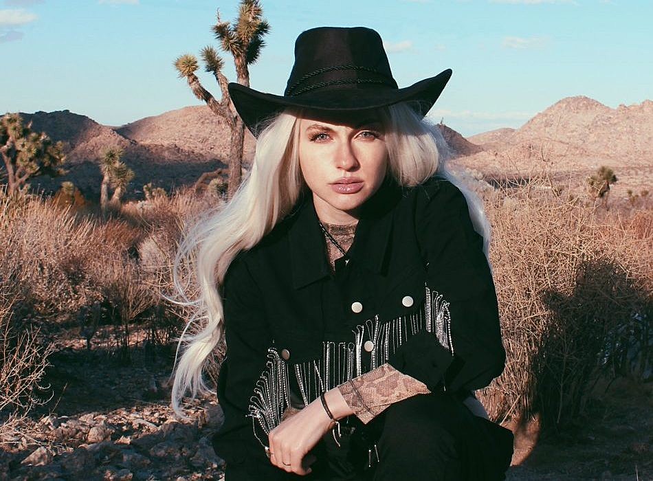 DEVORA on the role of Nine Inch Nails in her “dark Wild West world”