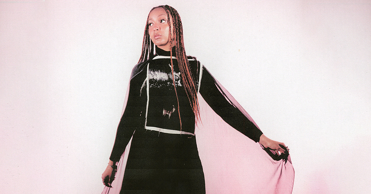 How PinkPantheress uses 2000s nostalgia to craft a sound both familiar ...