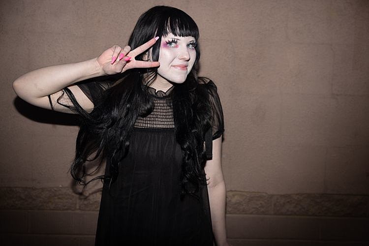 View From The Line: Poppy’s Never Find My Place