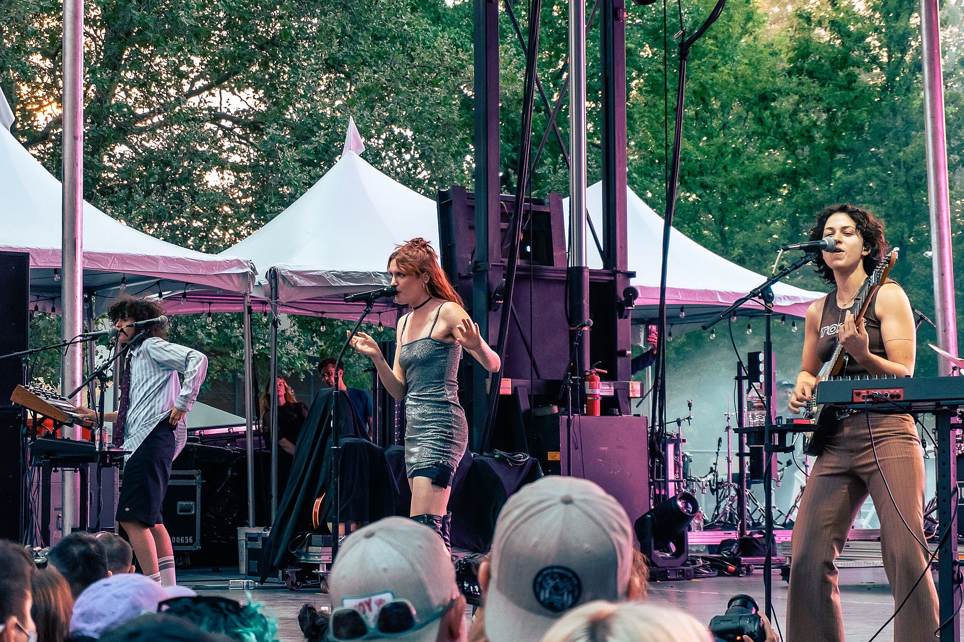 Witness MUNA's fearless performance at Seattle’s Day In Day Out