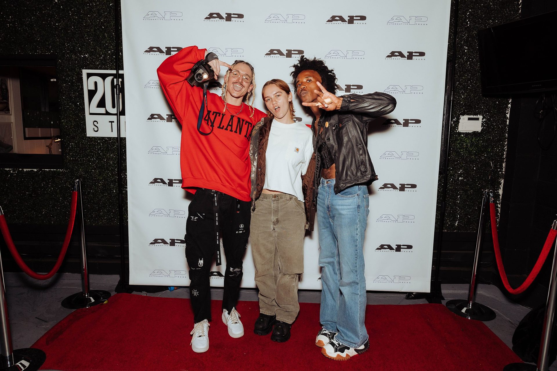 A night out with DE’WAYNE at his album release party