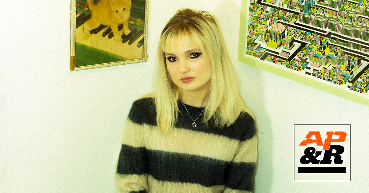 Jackie Hayes' Over & Over is inspired by alt music & playing live