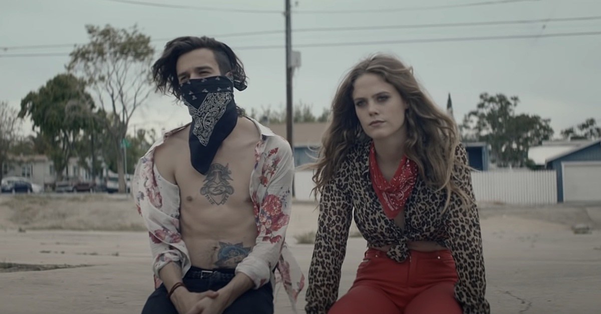 How the 1975 made their iconic, Tumblr-defining "Robbers" video