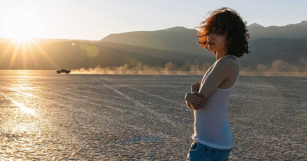 The intimate and indefinite world of Jane Remover