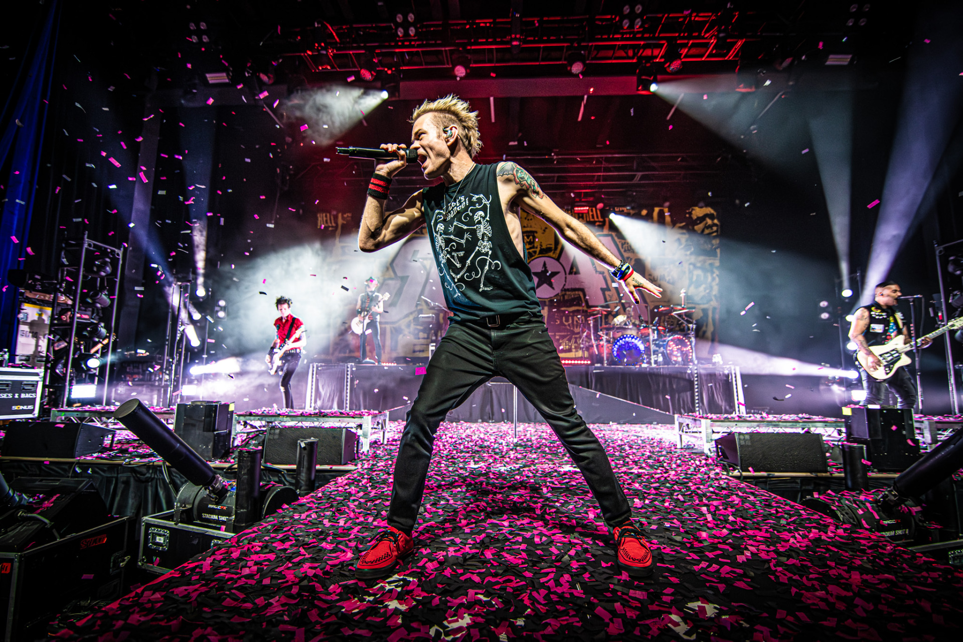 Deryck Whibley on the end of Sum 41, their final tour, and new beginnings