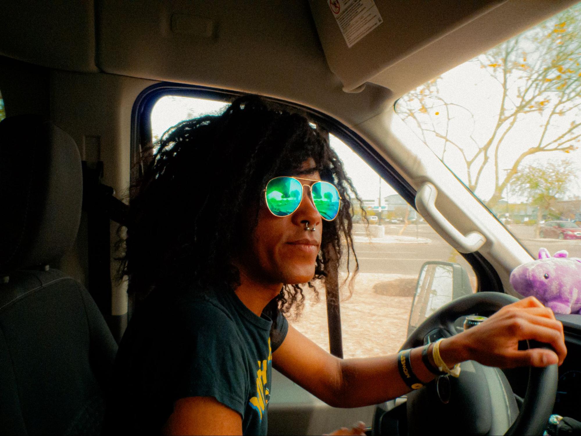 Arcadia Grey take us inside their tour with glass beach and Fleece Kawasaki