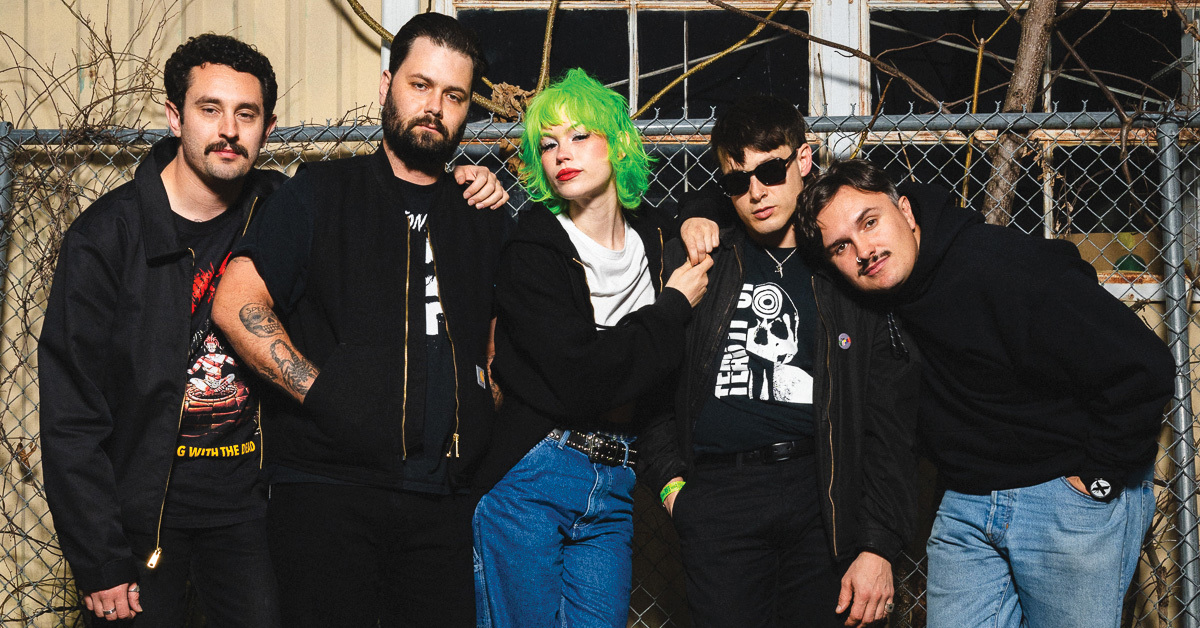 Inside Scowl’s intimate show with Model/Actriz in New Jersey